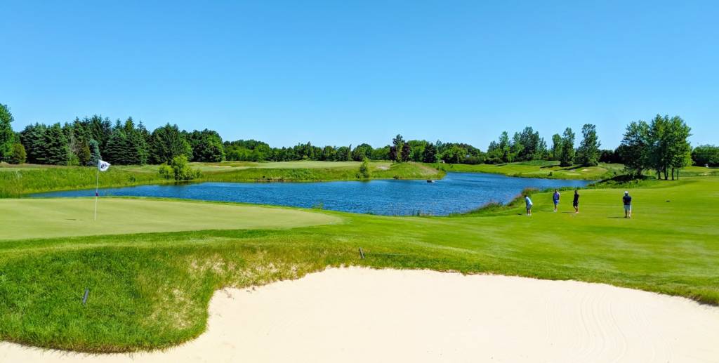 Scorecard and Course Tour - Dragon's Fire Golf Club